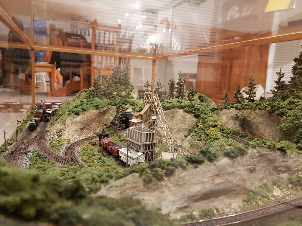 Adventures in Coffee Tables - Model Railroads Adventures