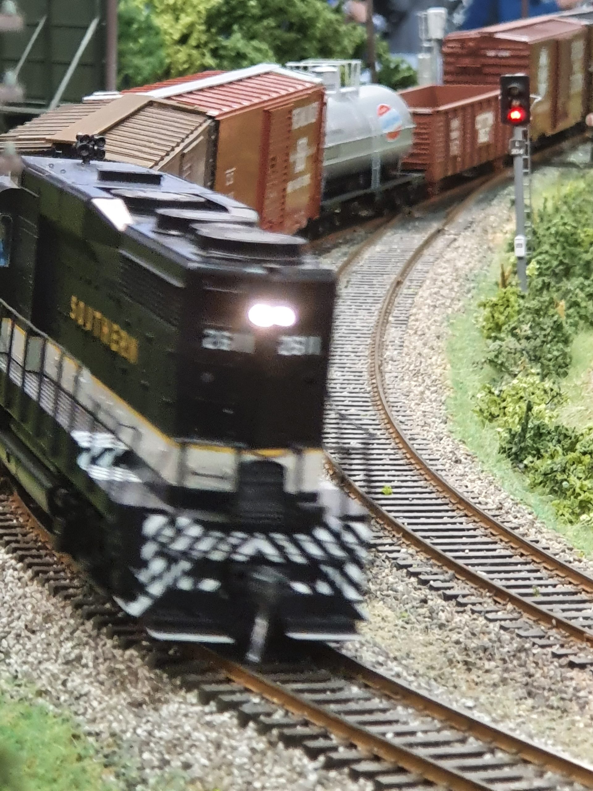 Adventures in HO American - Model Railroads Adventures